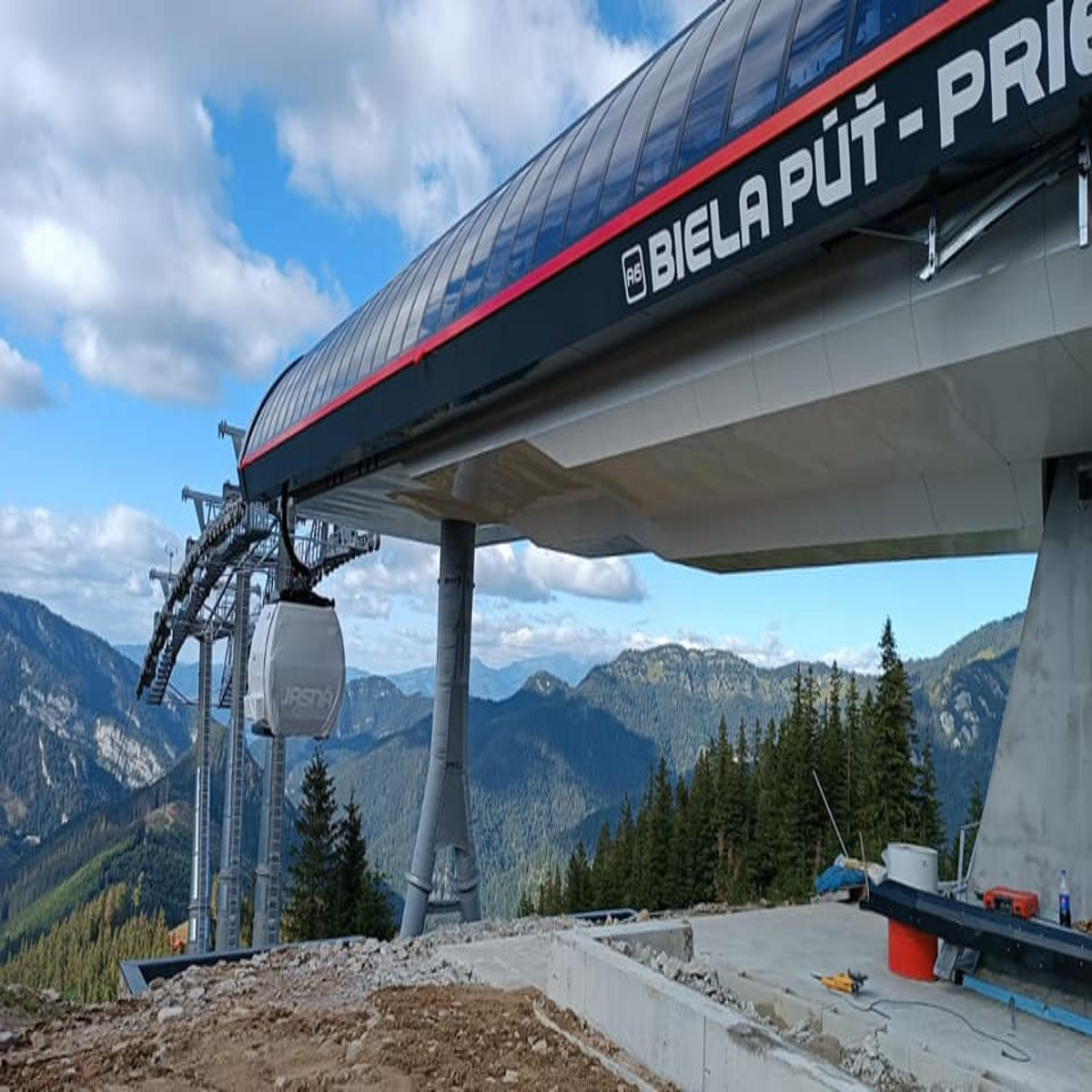 Nowa kolejka linowa w Jasnej przygotowuje się do pierwszych testów ...